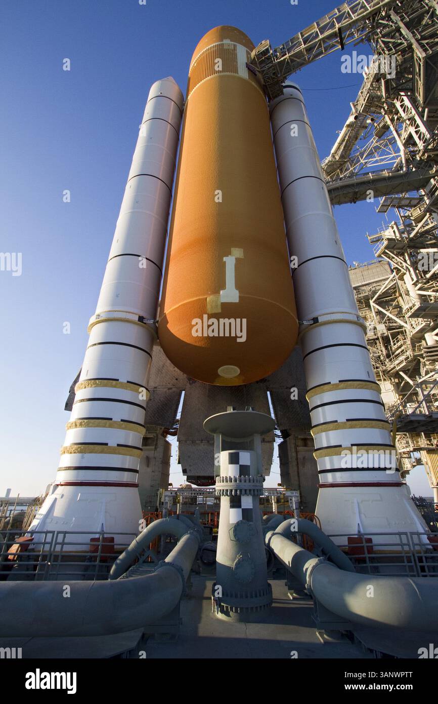 Mar 11, 2011 - Cape Canaveral, Florida, U.S. - Standing Tall. Work ...