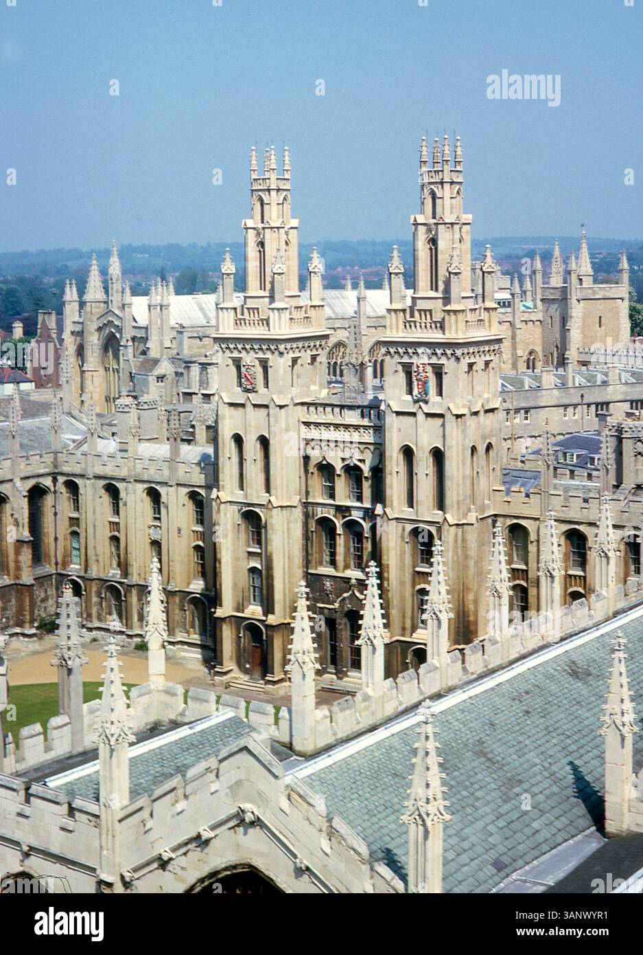 All Souls College - The College of All Souls of the Faithful Departed ...