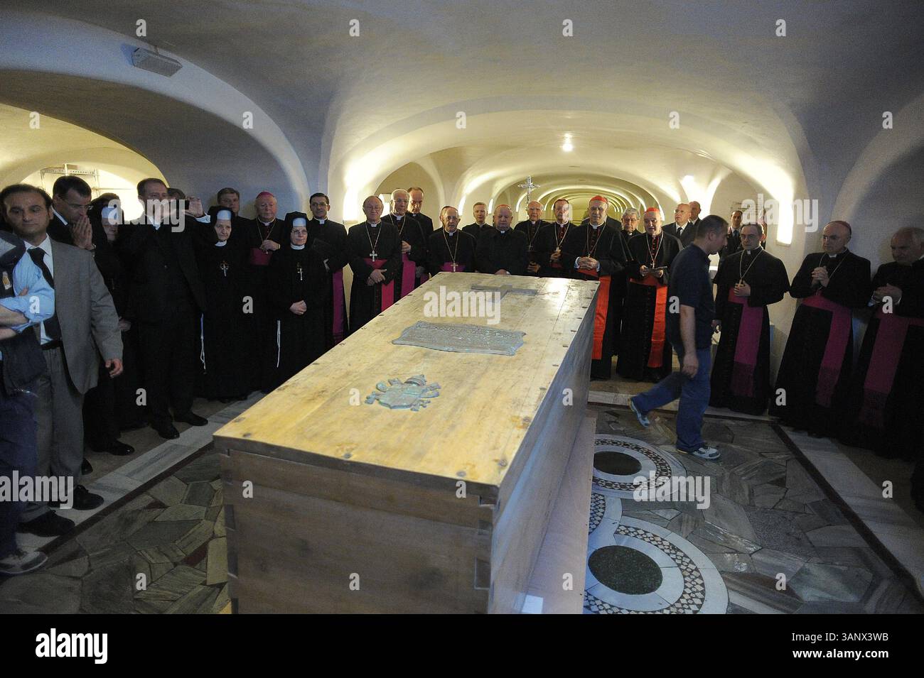 Apr 29, 2011 - Vatican City State (Holy See) - The coffin of Pope John ...