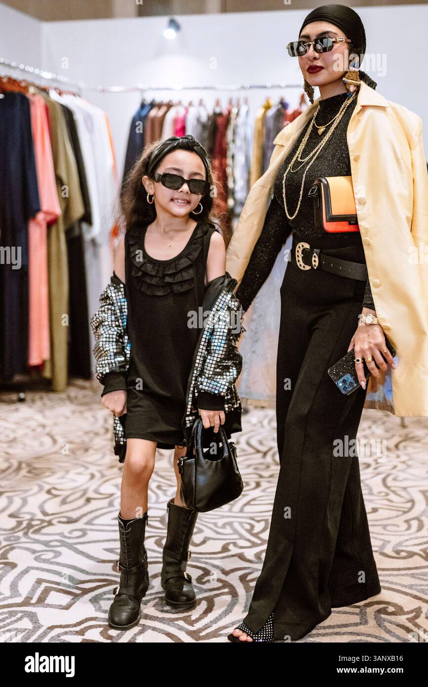 Egyptian influencer hi-res stock photography and images - Alamy