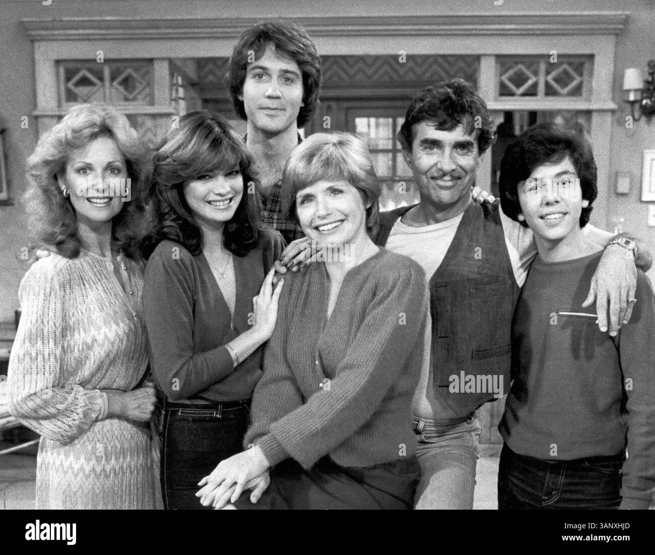 Apr. 26, 2007 - VALERIE BERTINELLI WITH SHELLEY FABARES , BOYD GAINES ...