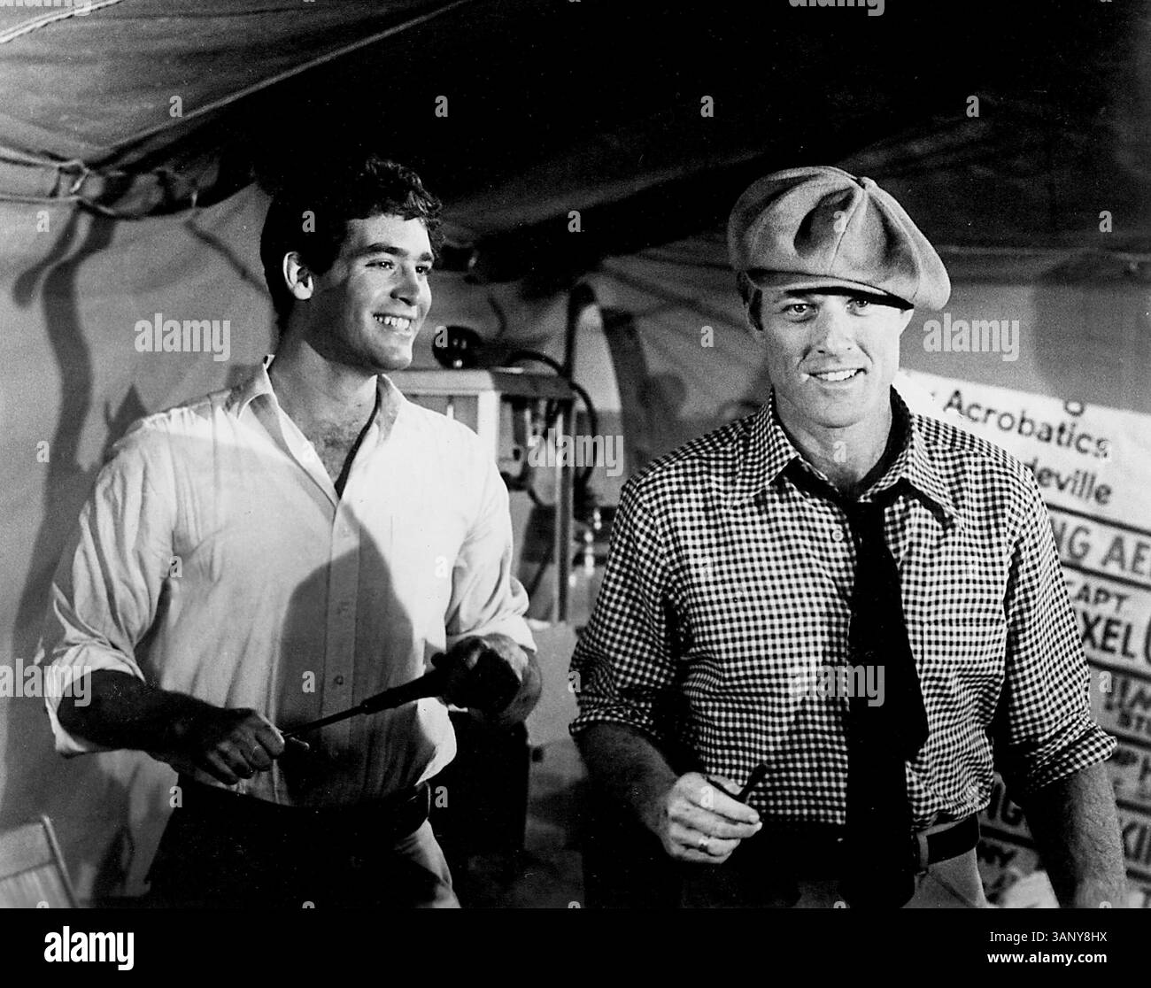 The Great Waldo Pepper 1975 actors SCOTT NEWMAN and ROBERT REDFORD (Credit Image: © Globe Photos ...