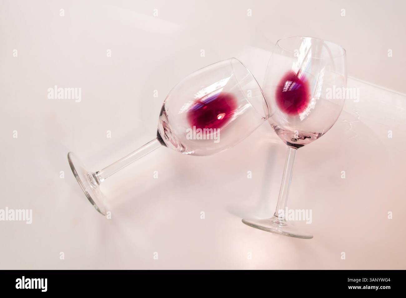 Minimalist red wine setup Stock Photo - Alamy