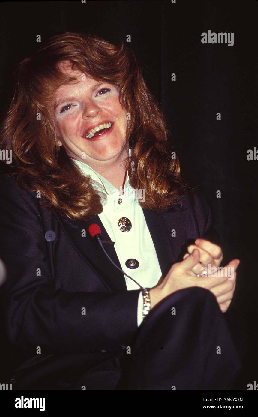 Apr. 11, 2005 - F9584 .DEBRALEE SCOTT. BOB V. NOBLE- 1990(Credit Image: © Globe Photos/ZUMAPRESS ...