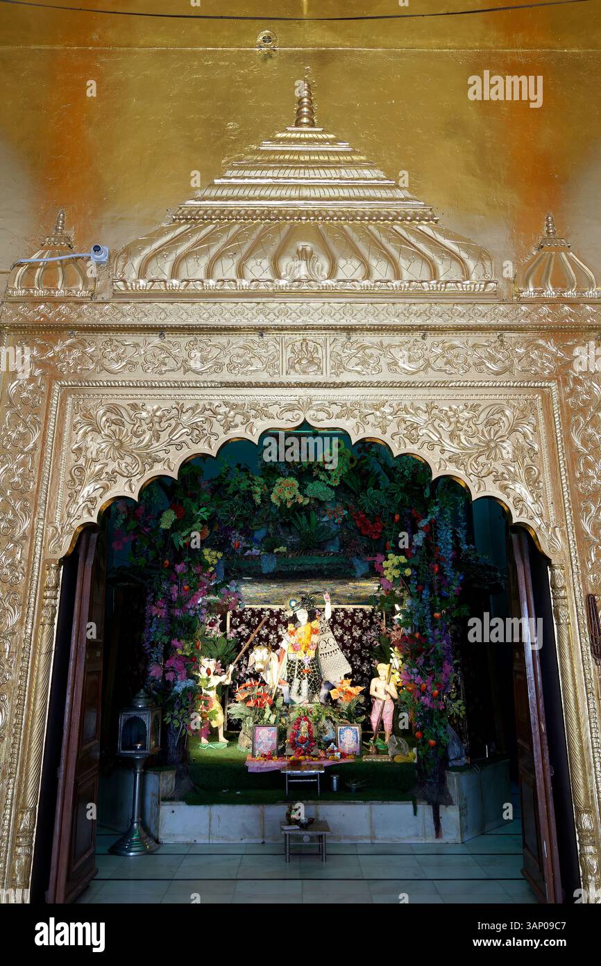 interior, Giriraj Dharan Mandir, hindu temple, Bichalwas Rural ...