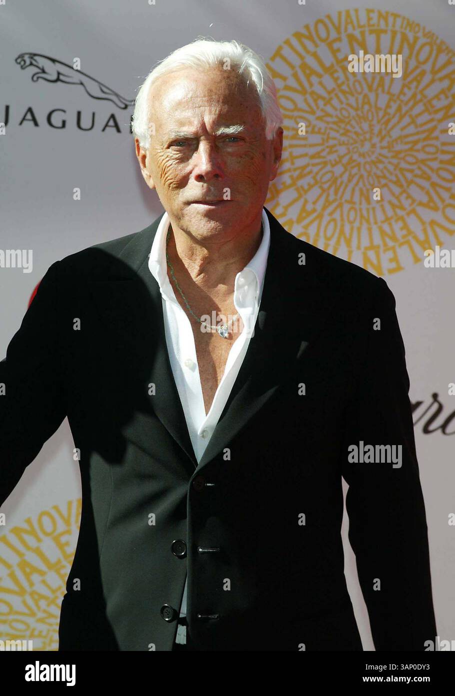 Armani haute couture 2007 hi-res stock photography and images - Alamy