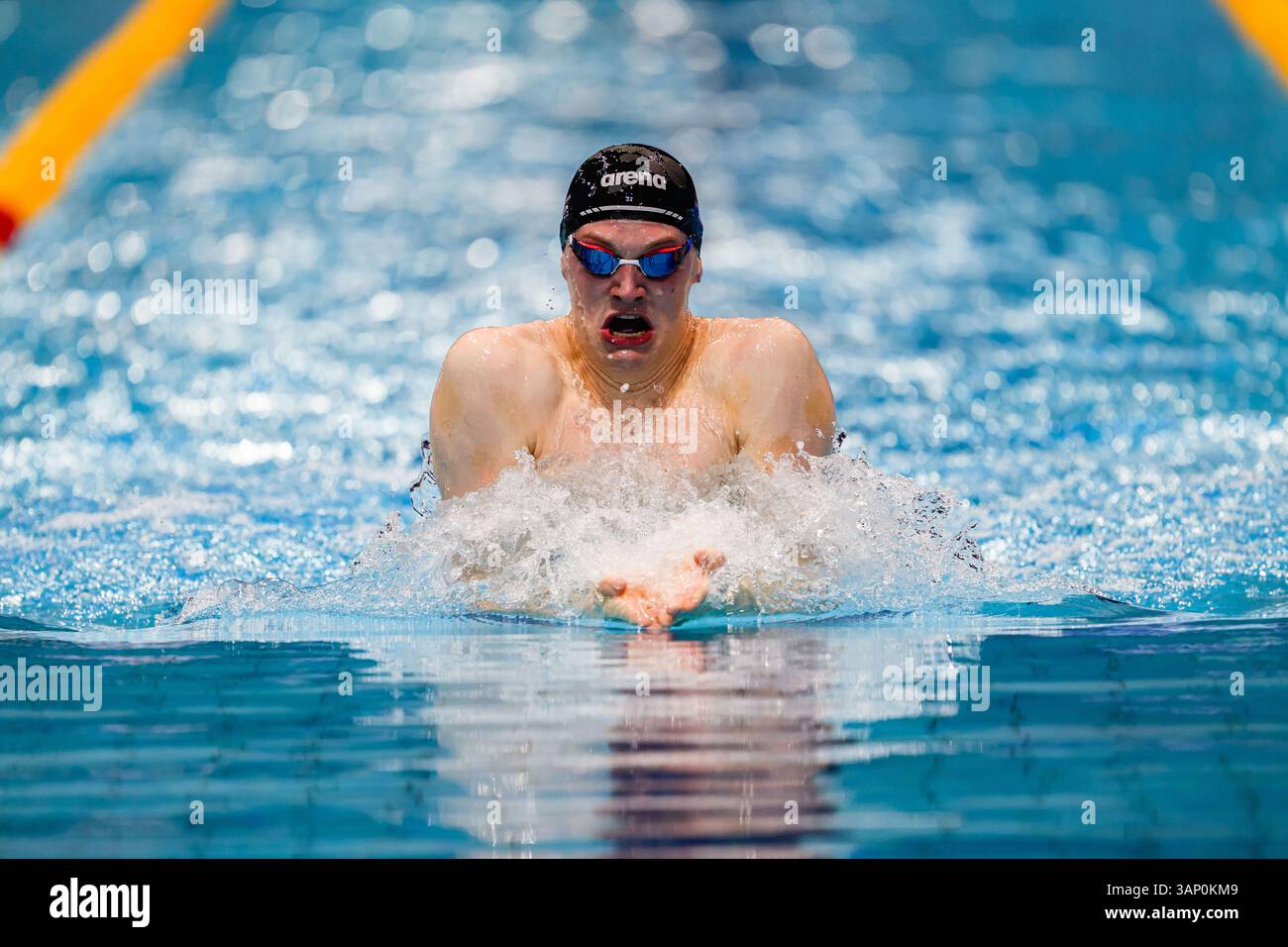 LONDON, UNITED KINGDOM. 15 April, 25. Alexander Casey competes in ...