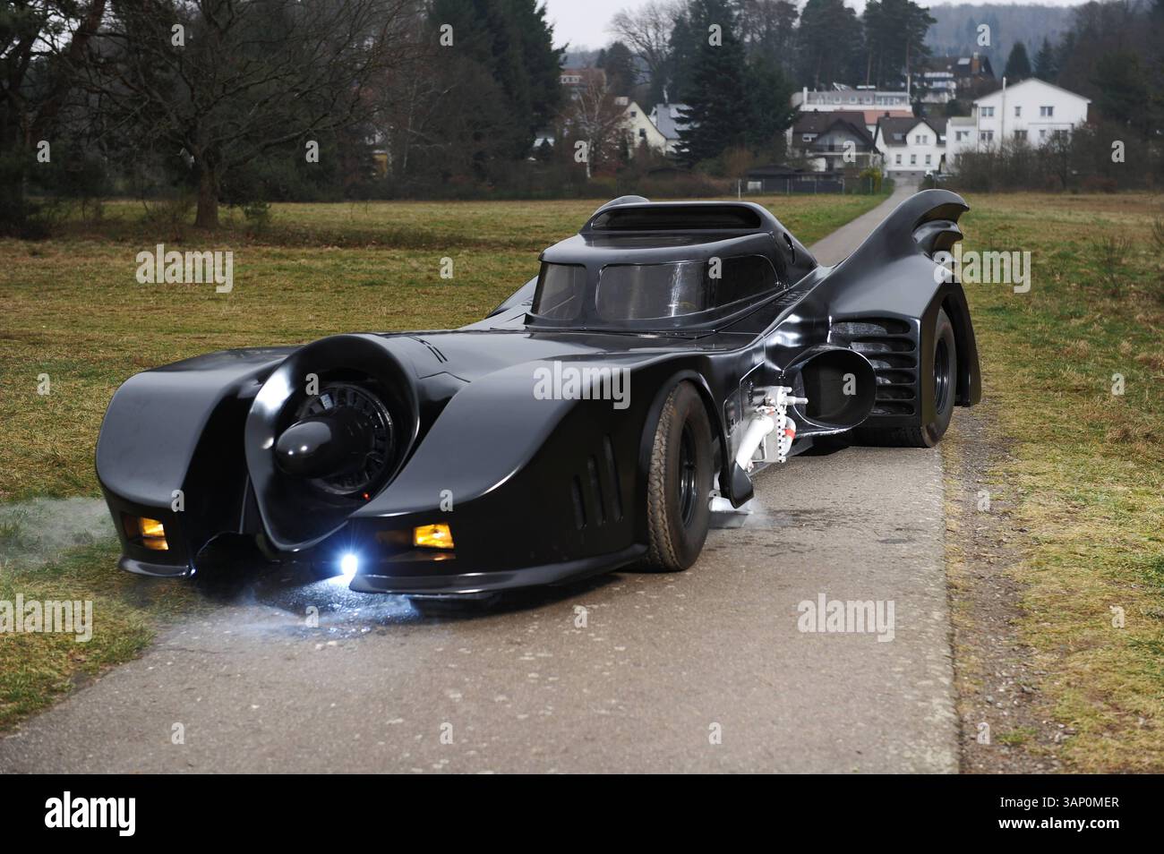 Thorsten Bäumler 40 hat das original Batmobil aus dem Kinofilm Batman ...
