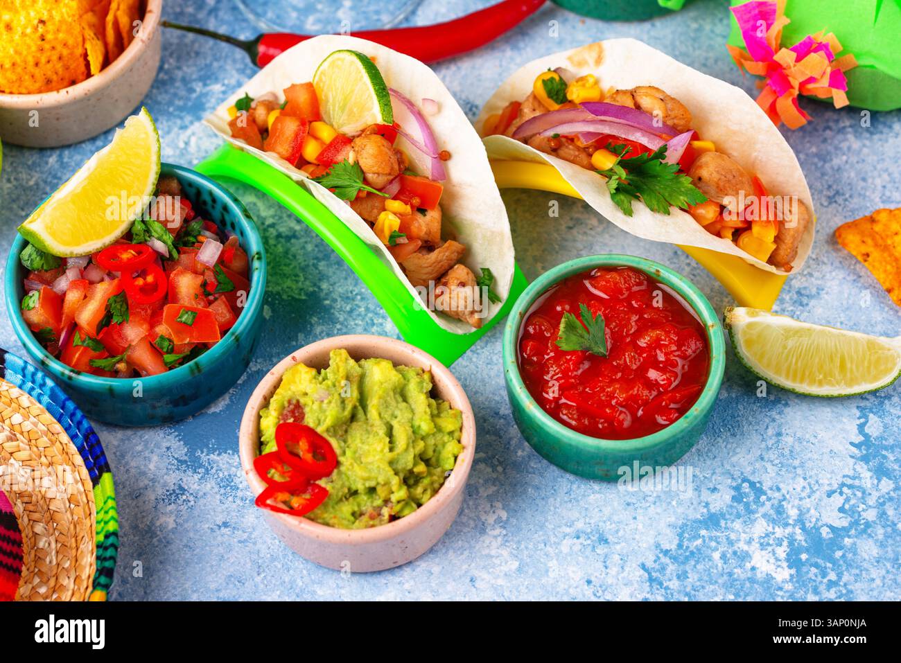 Cinco de Mayo concept with traditional Mexican food Stock Photo - Alamy