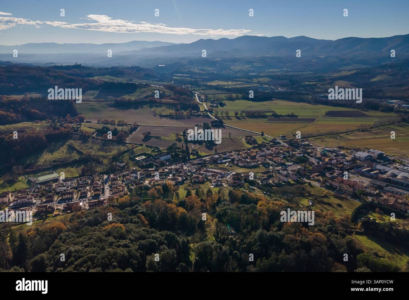 Regello hi-res stock photography and images - Alamy