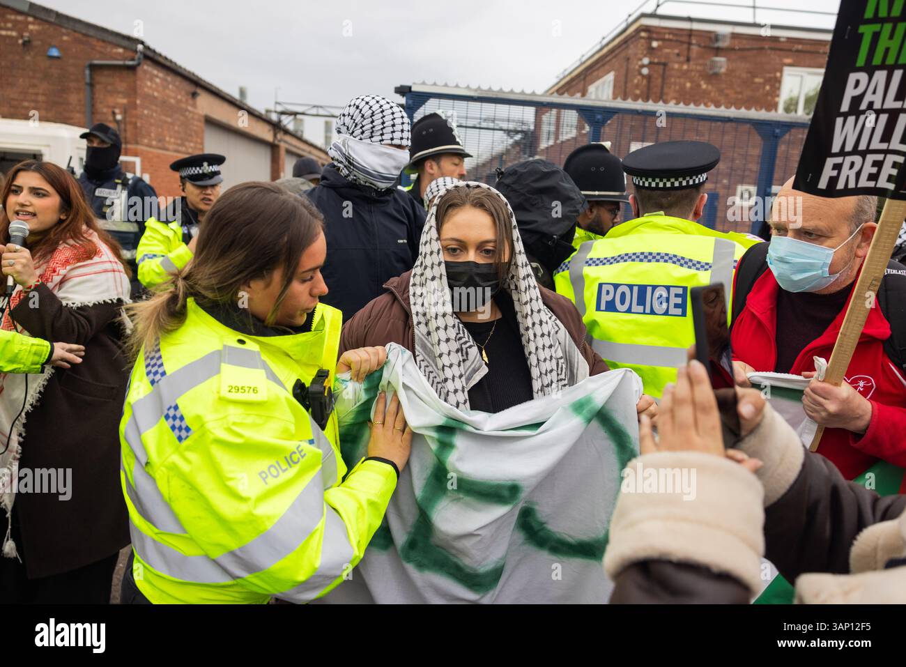 Shenstone, UK. 15 APR, 2025. Activists scuffle with police as Pro ...