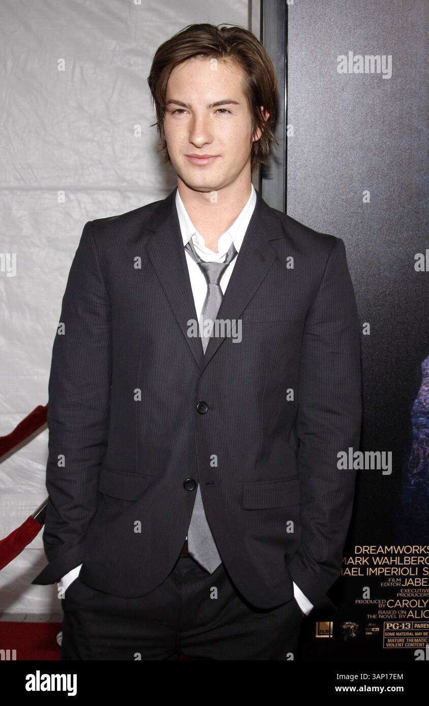 HOLLYWOOD, CA - DECEMBER 07, 2009: Andrew James Allen at the Los ...