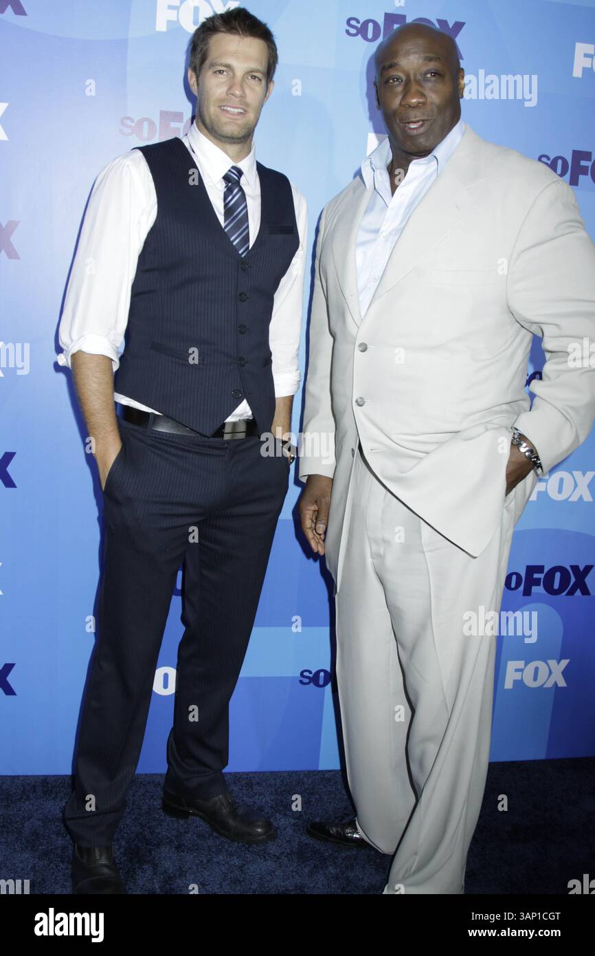 Michael Clarke Duncan Bench Press