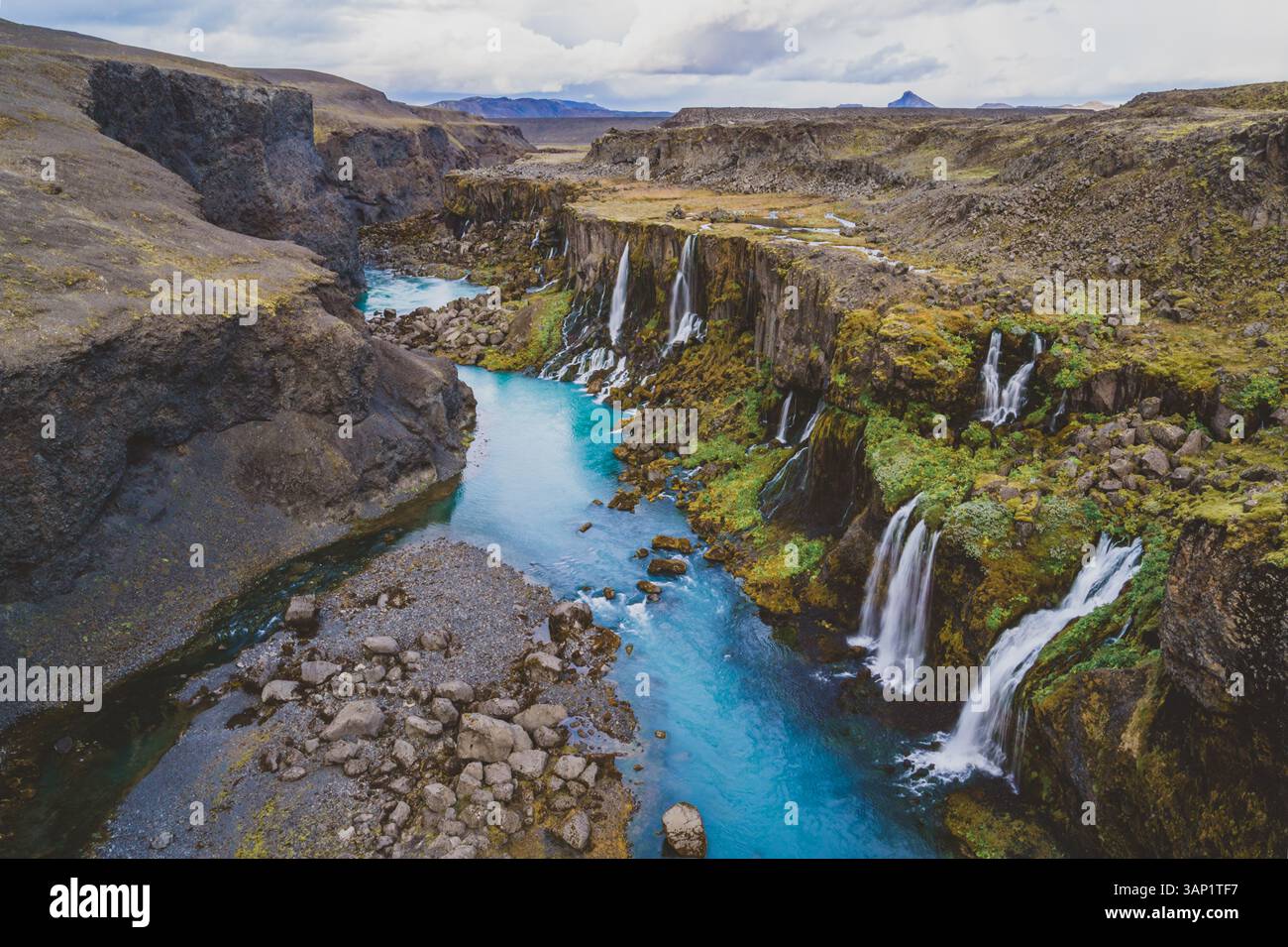 Set in splendid mountain hi-res stock photography and images - Alamy