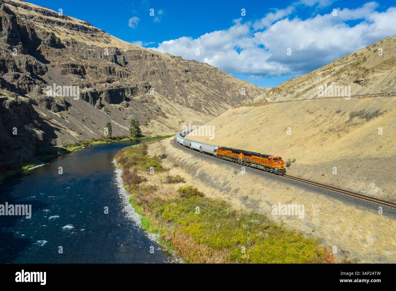 Beautiful view yakima valley hi-res stock photography and images - Alamy