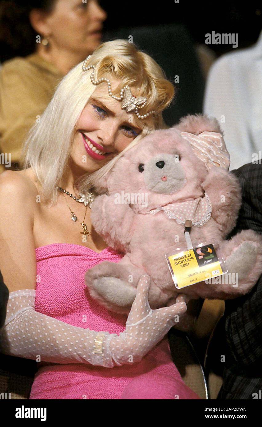 Mar. 23, 2005 - F4329.LA CICCIOLINA. 1987(Credit Image: © Globe Photos ...