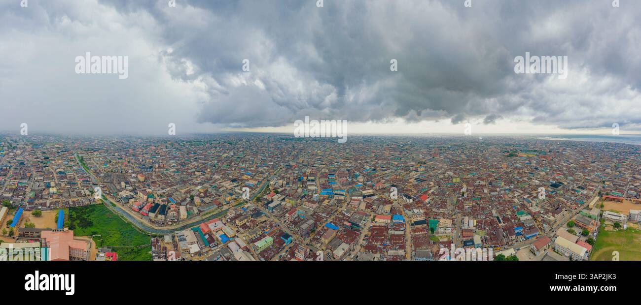 Bariga hi-res stock photography and images - Alamy