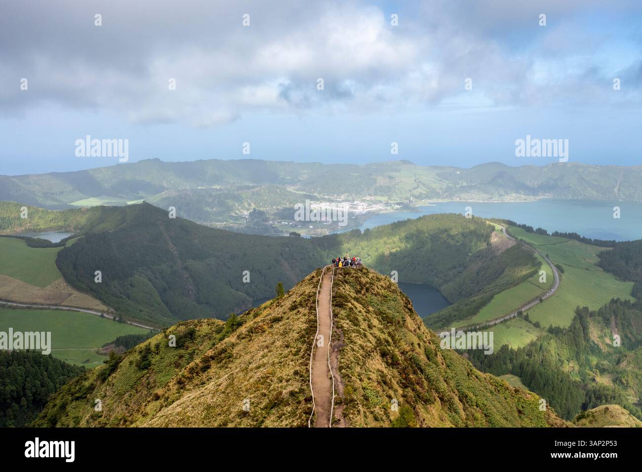 Aerial view of Majestic Mountains and Tranquil Water in Feteiras ...