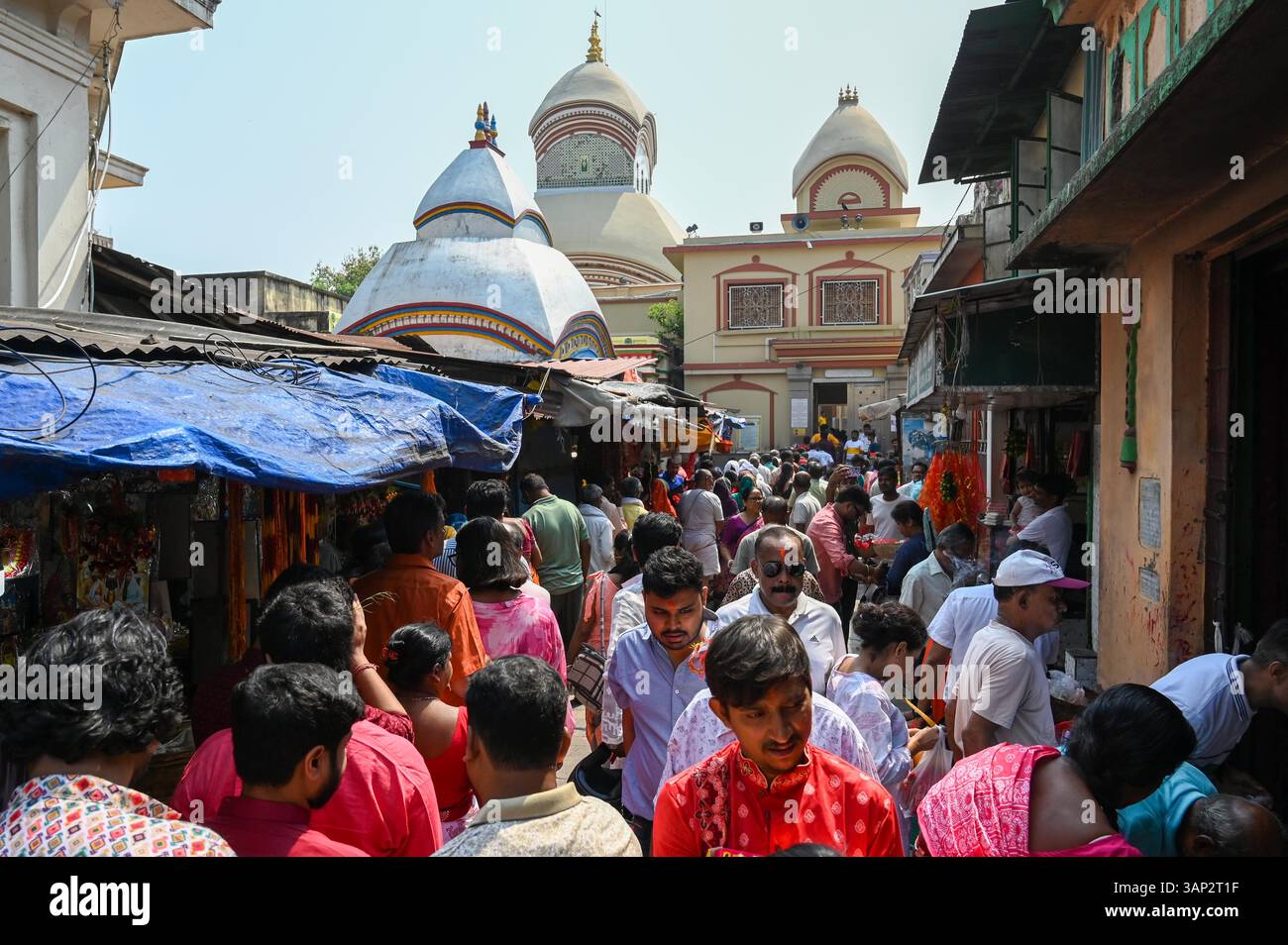 KOLKATA, INDIA - APRIL 15: Devotees queue to visit Kalighat Temple on ...