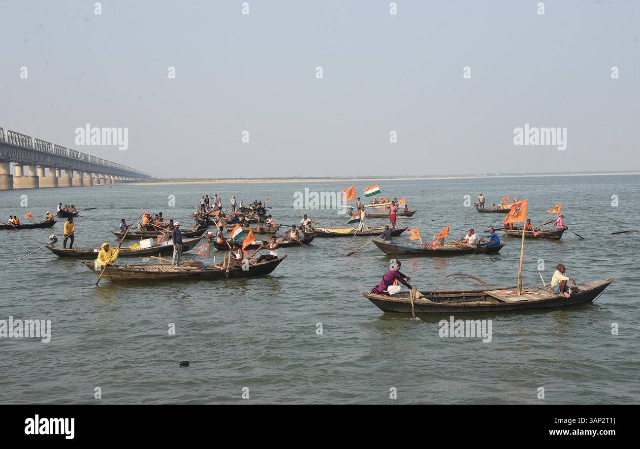 Patna, India. 15th Apr, 2025. PATNA, INDIA - APRIL 15: Participants ...
