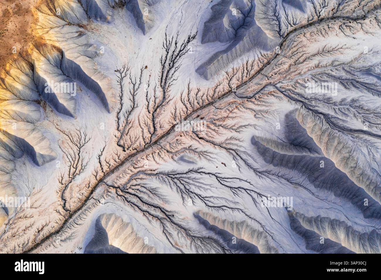 Drainage pattern hi-res stock photography and images - Alamy