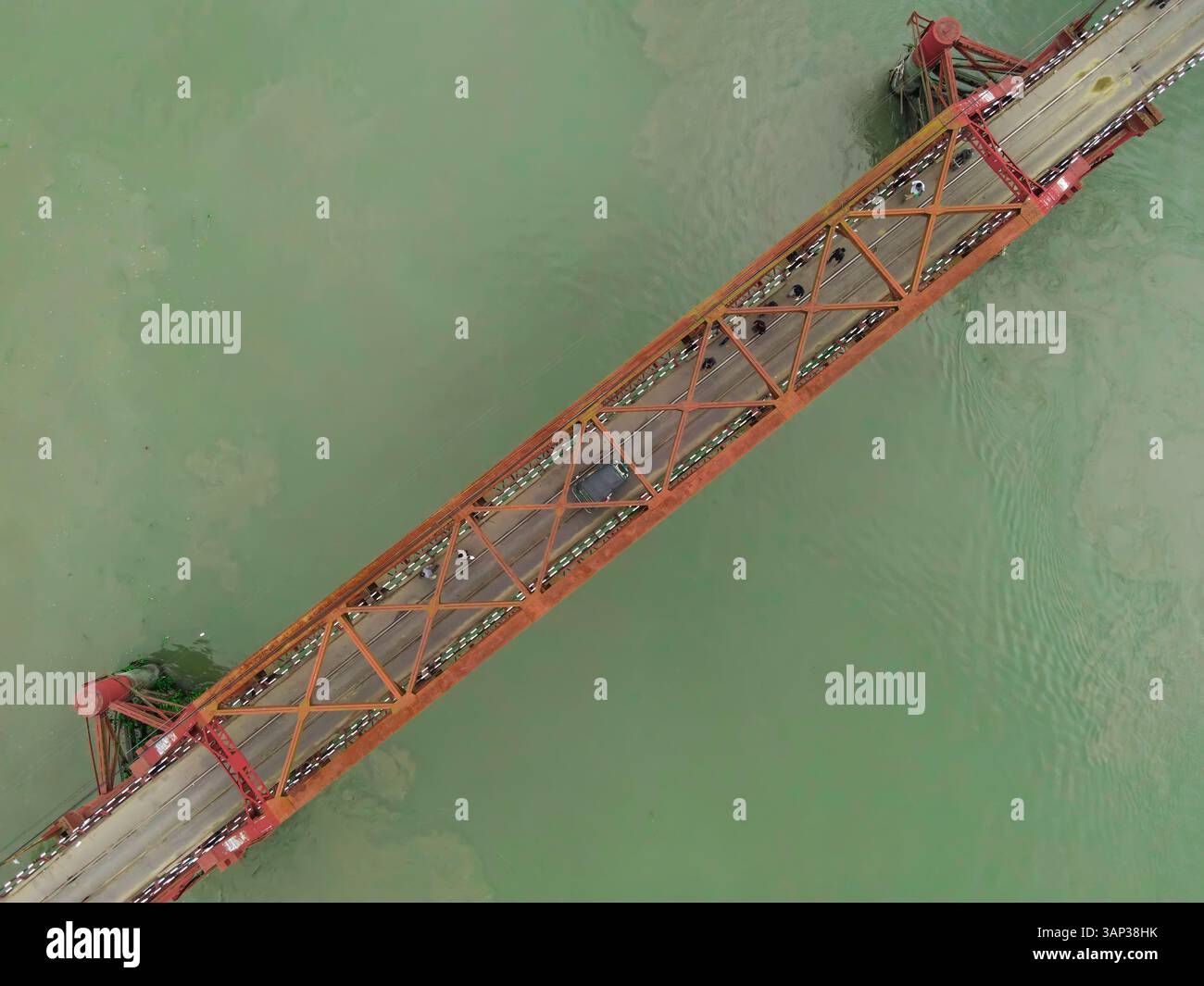 Aerial view of kalurghat bridge spanning the karnaphuli river ...