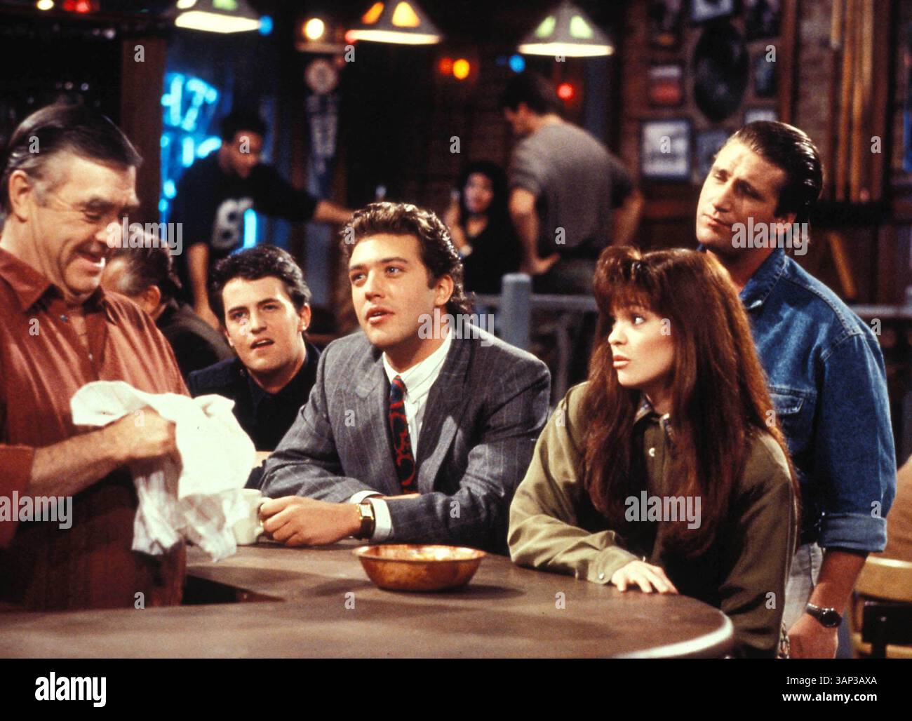 Valerie bertinelli matthew perry hi-res stock photography and images ...