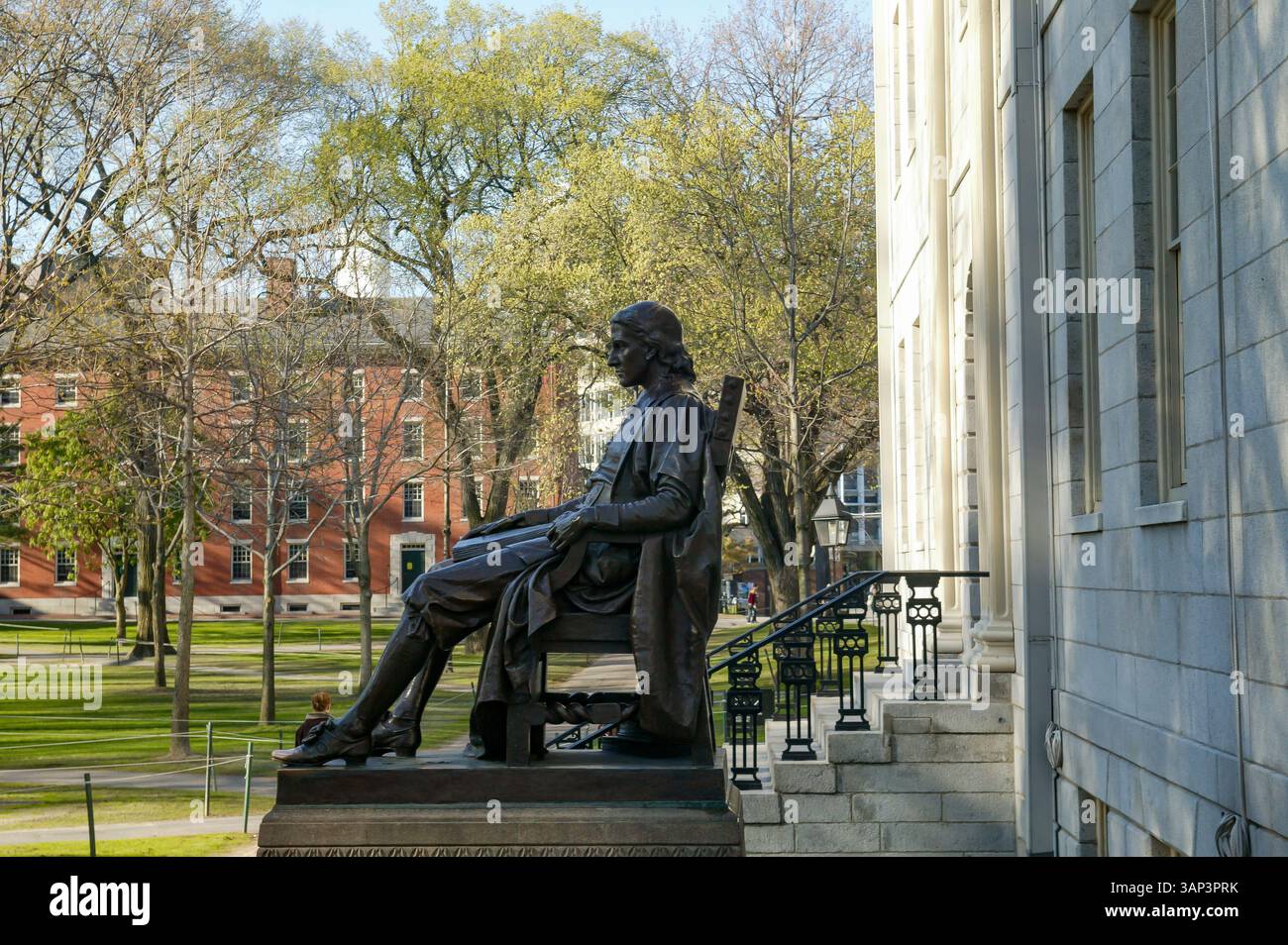 Cambridge, Massachusetts, USA John Harvard statue at Harvard Yard ...