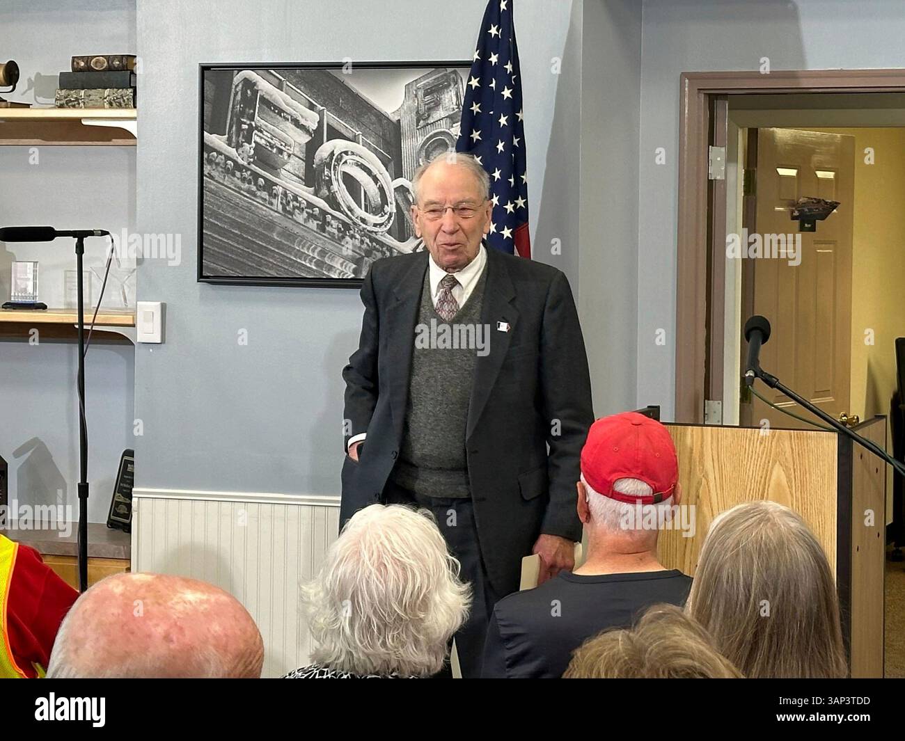 Sen. Chuck Grassley, R-Iowa, takes questions at a town hall in Fort ...
