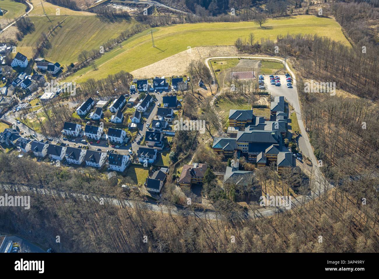 Luftbild, Deutsches Rotes Kreuz Krankenhaus, Wohnsiedlung Auguste-Liese ...