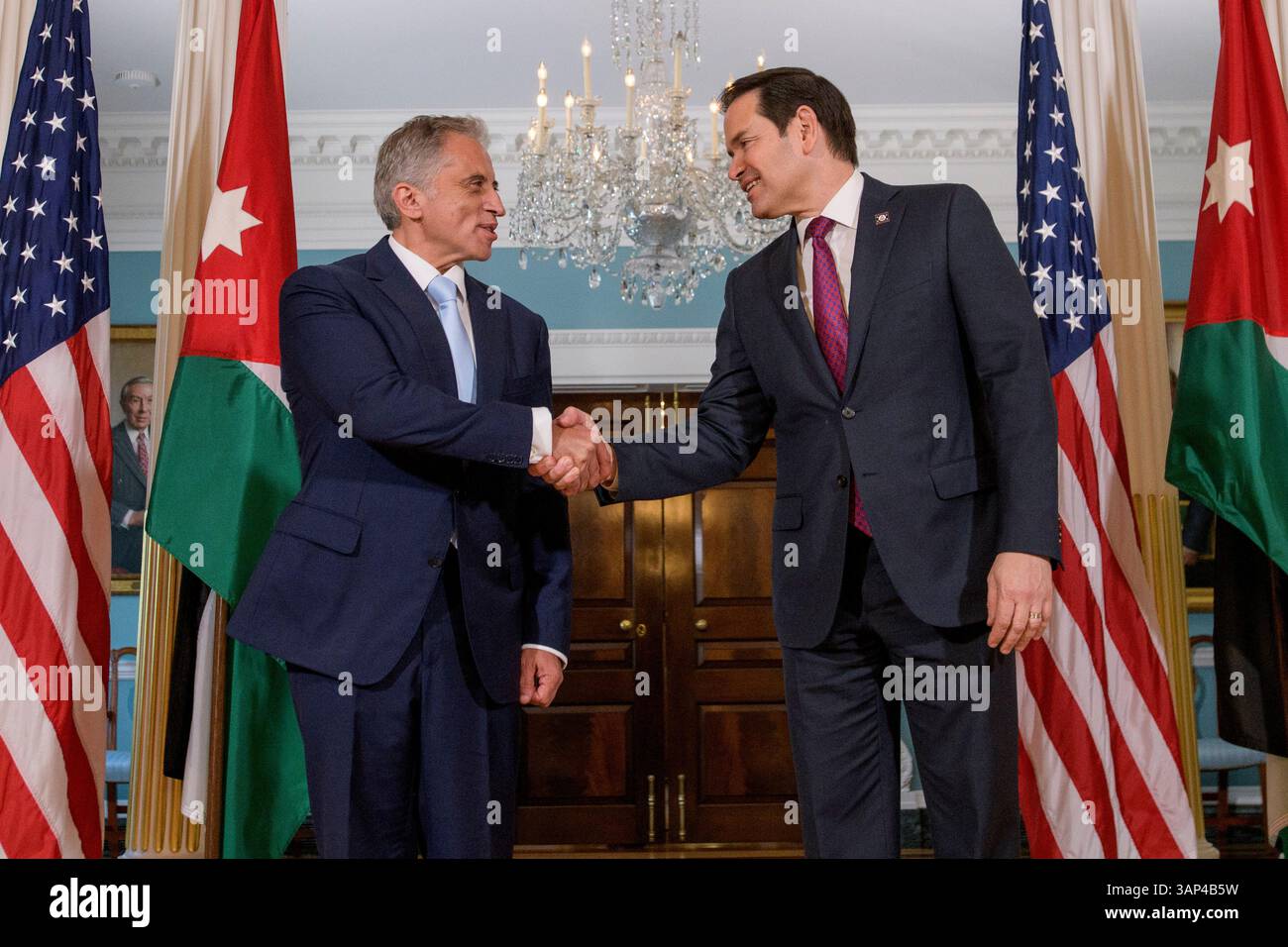 Secretary of State Marco Rubio, right, shakes hands with Jordan's Prime ...