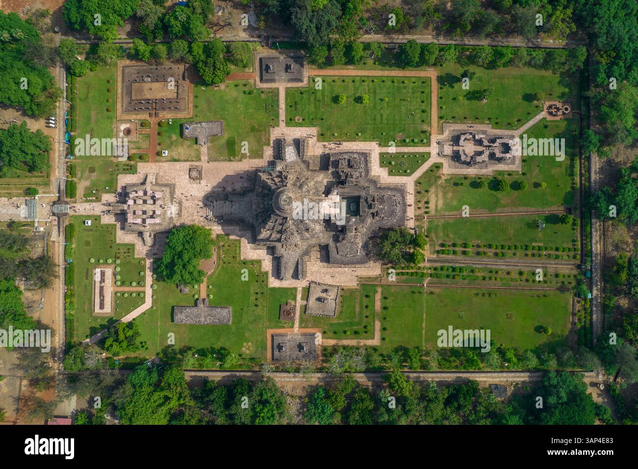 Konark sun temple landscape hi-res stock photography and images - Alamy