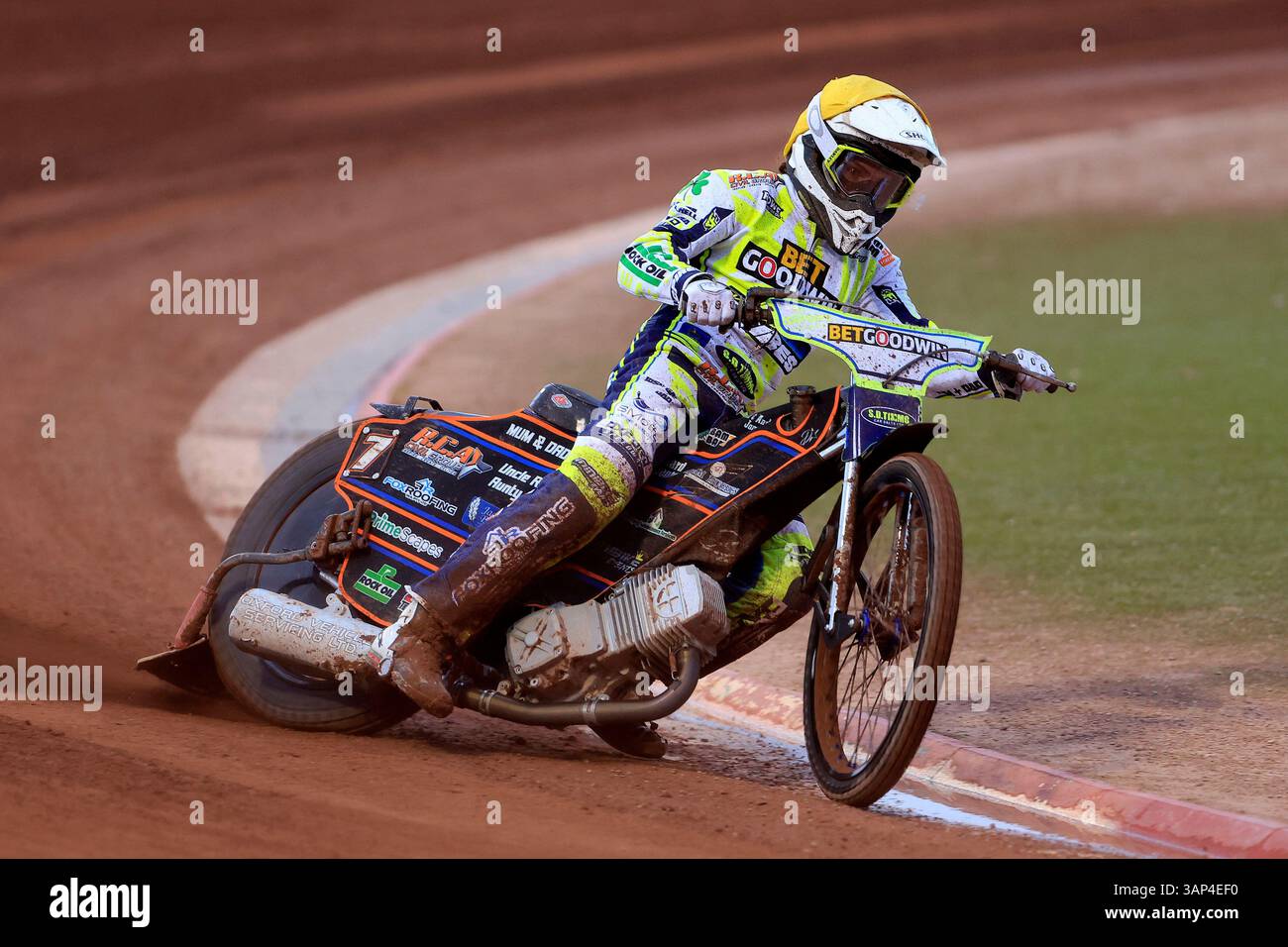 Luke Killeen (Reserve) of Oxford Spires during the Rowe Motor Oil ...