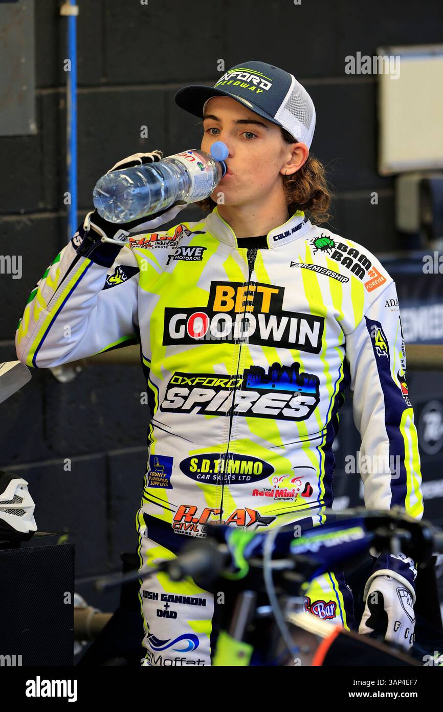 Luke Killeen (Reserve) of Oxford Spires during the Rowe Motor Oil ...