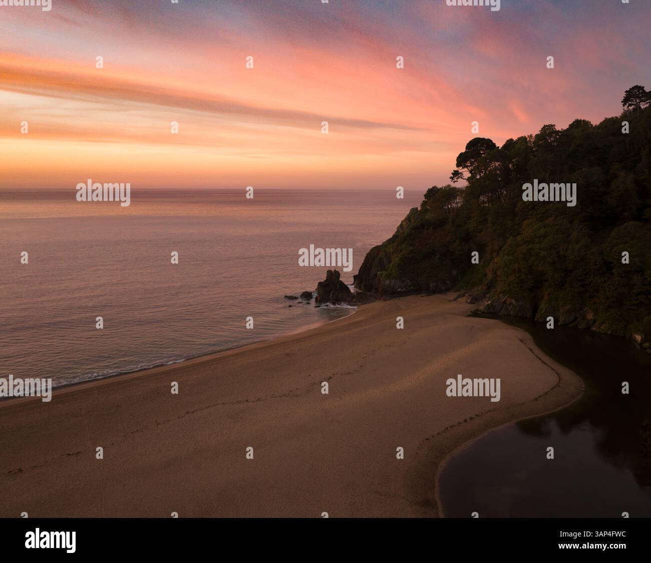 Aerial view of Blackpool Sands beach, Dartmouth, England Stock Photo ...