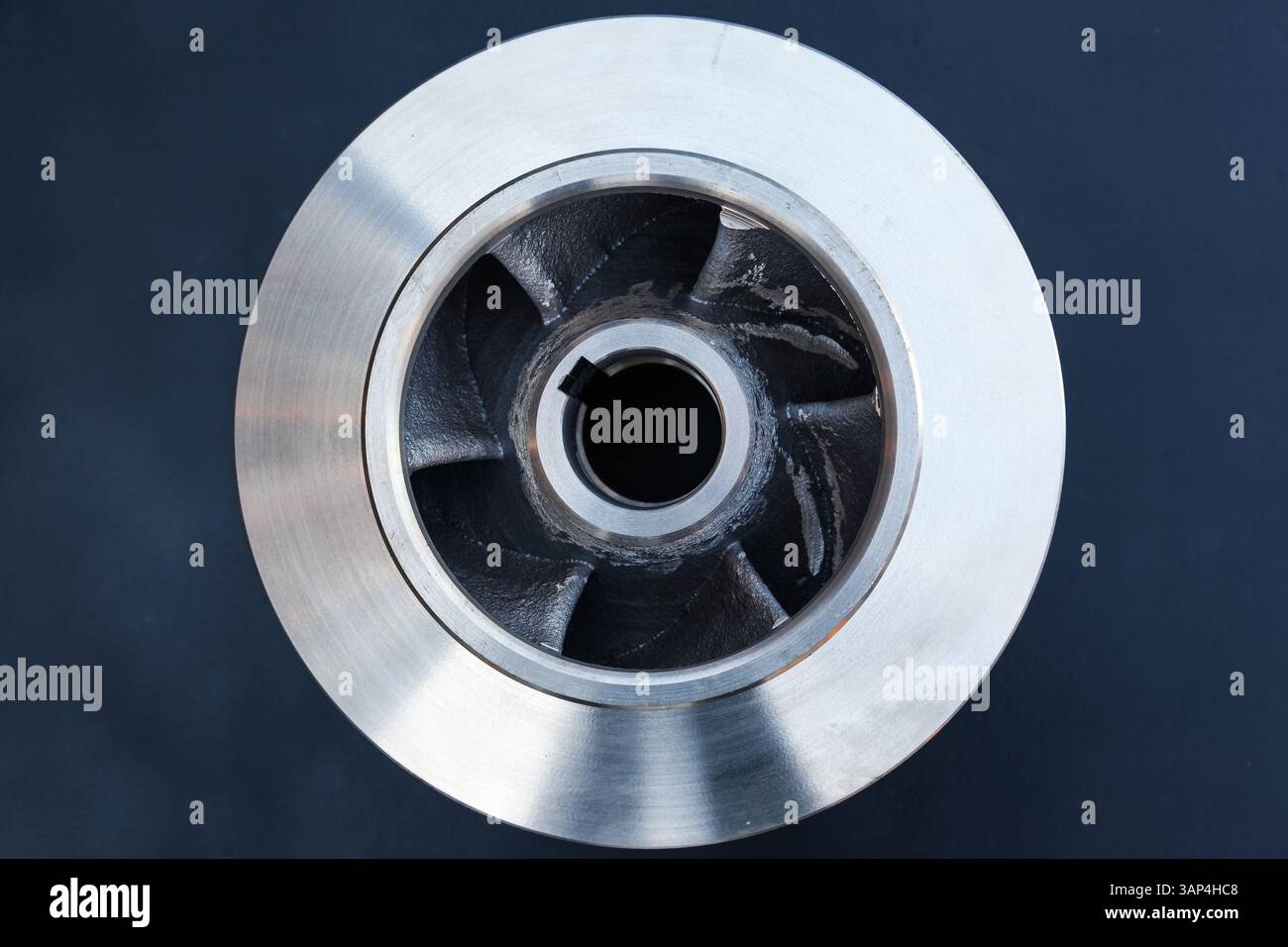 Brass propeller hi-res stock photography and images - Alamy