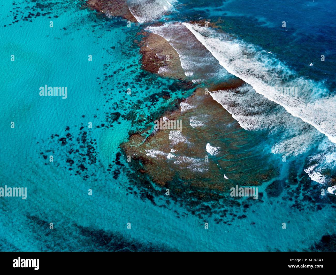 Aerial view of Ningaloo Reef, fringing reef, Lyndon, Australia Stock ...