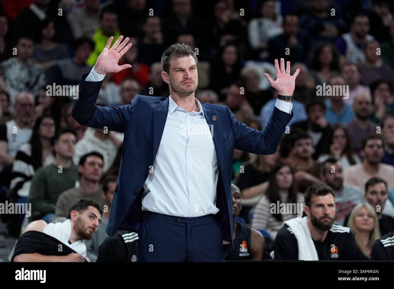 Tiago Splitter, head coach of Paris, gestures during the Turkish ...