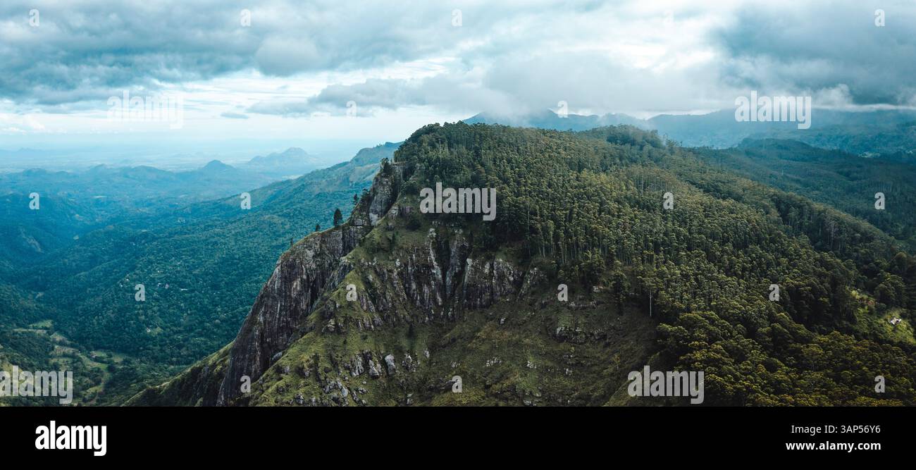 Ella town sri lanka hi-res stock photography and images - Alamy