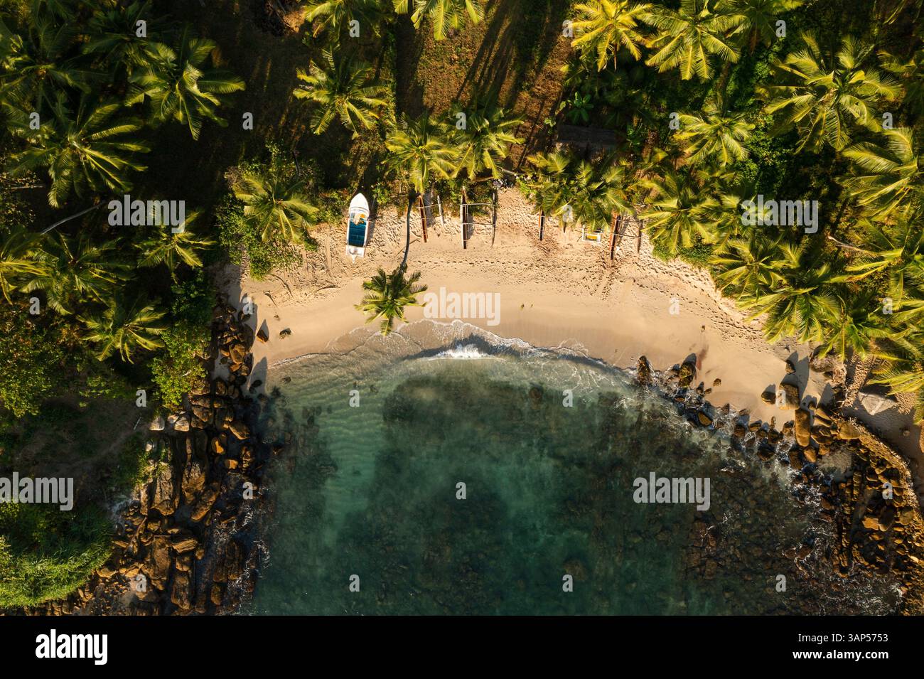 Top down view beach neighbourhood hi-res stock photography and images ...