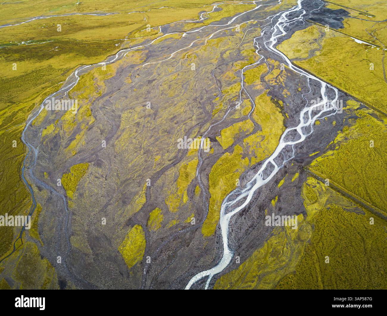 Aerial view of wide riverbed pattern in Iceland Stock Photo - Alamy