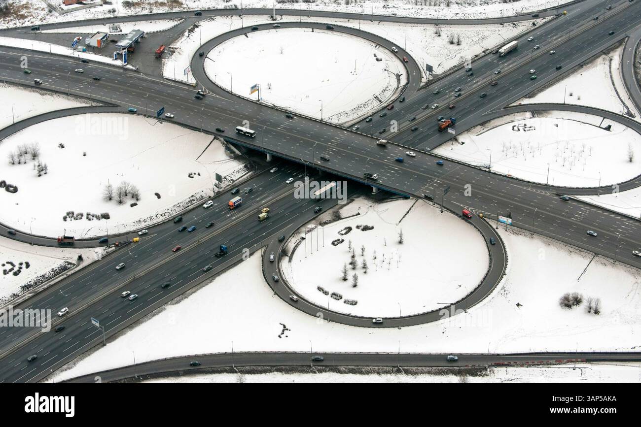 Busy highway intersection bird eye hi-res stock photography and images ...