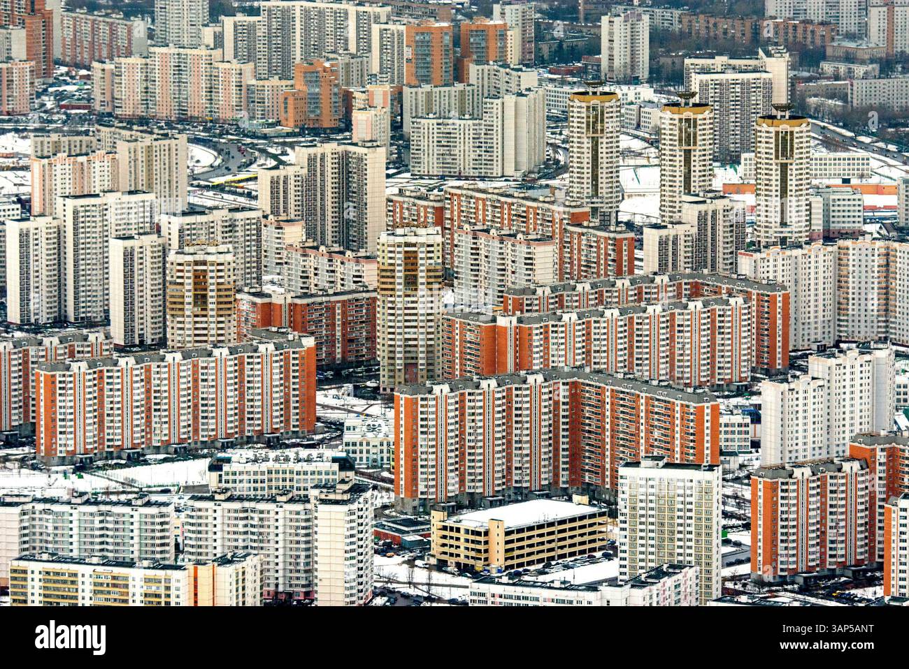 Apartments apartment block moscow hi-res stock photography and images ...
