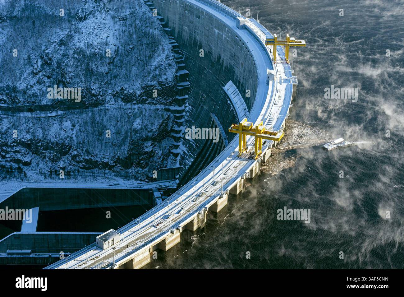 Neporozhny sayano shushenskaya hydro power plant hi-res stock ...