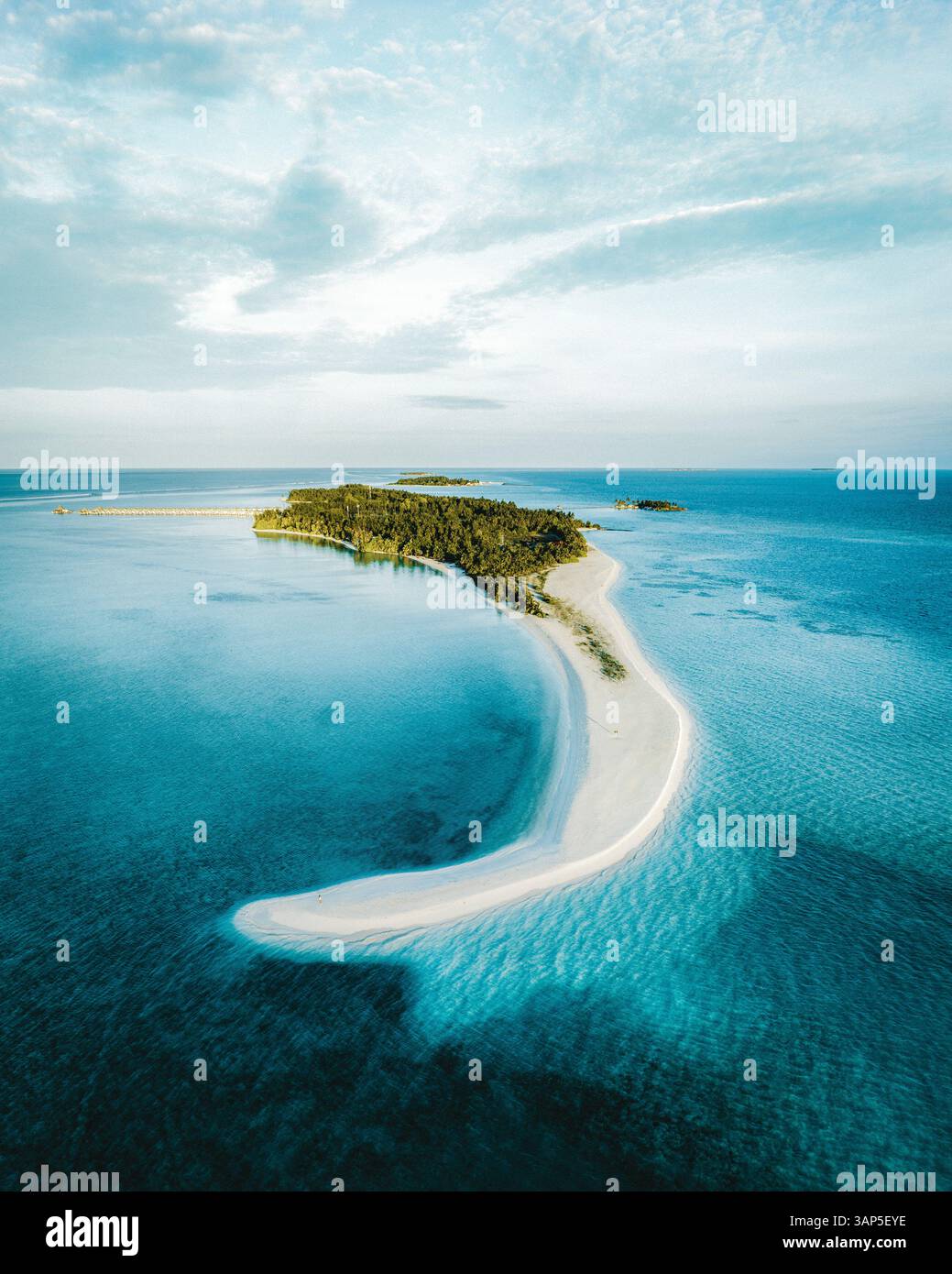 Aerial view of Alif Alif Atoll and Nalaguraidhoo island, Maldives Stock ...