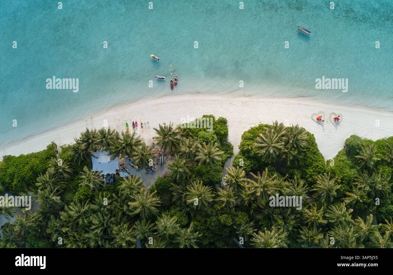 Aerial view of beautiful beach and coastline, Thoddoo, Maldives Stock ...