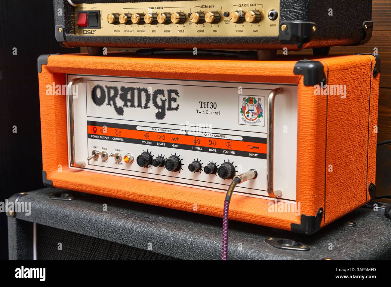 Orange guitar amplifier tube amp head TH30 Stock Photo - Alamy