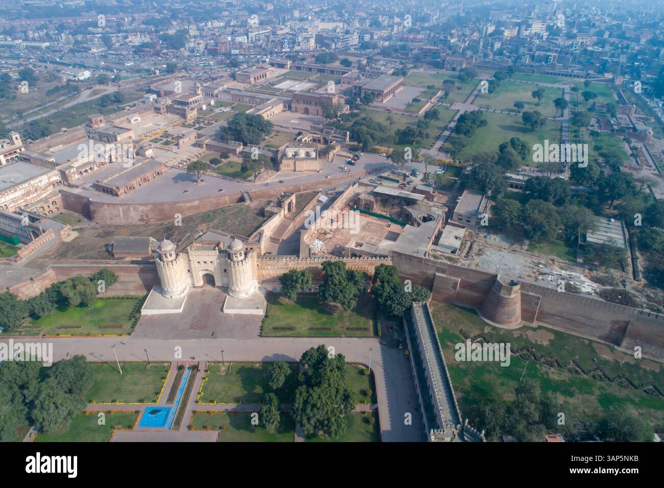 Aerial view of Badshahi Masjid and Lahore Fort in the old part of the ...