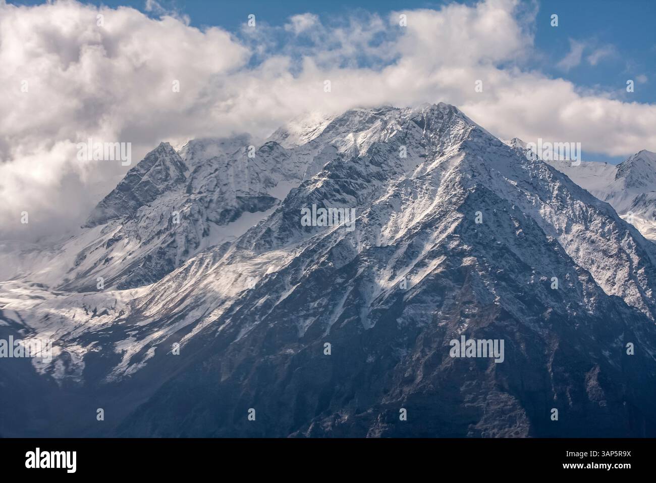 Aerial view towering himalayan peak hi-res stock photography and images ...