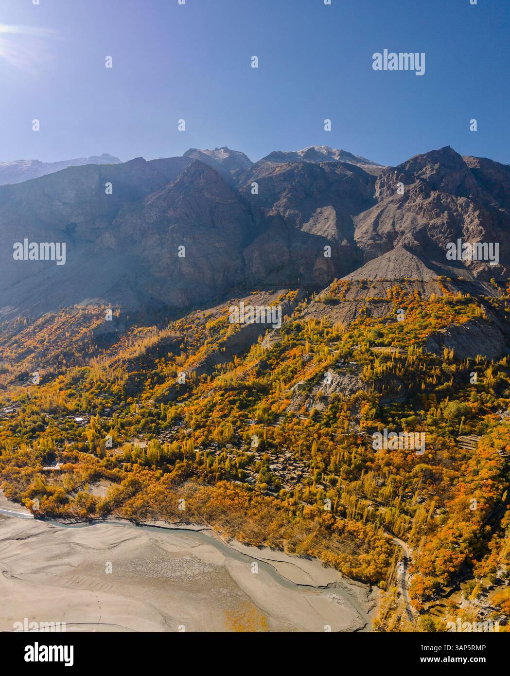 Barah valley hi-res stock photography and images - Alamy